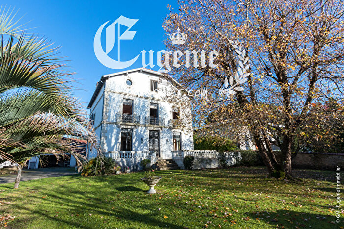 Maison à vendre - Dax - 12 pièces - 9 chambres