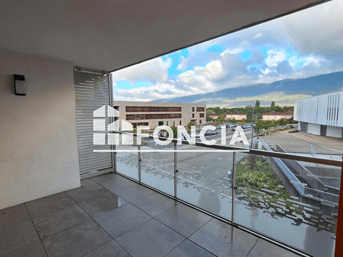 Appartement à vendre - Saint-Genis-Pouilly - 3 pièces - 2 chambres