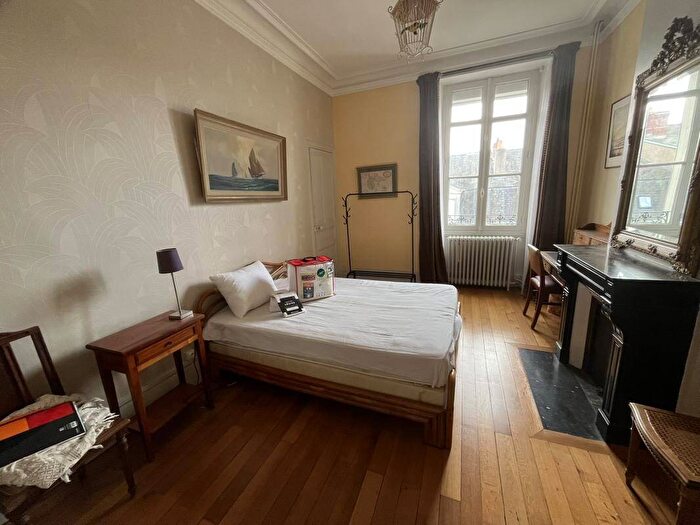Centre, Angers : Appartement 1 pièce à louer