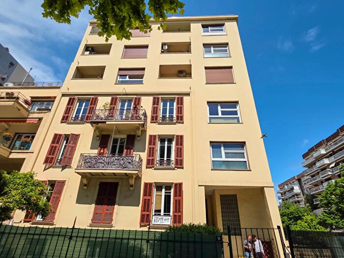 Nice, Acropolis, République : Appartement 4 pièces à vendre