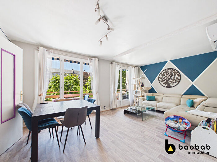 Appartement 3 pièces à Chambéry, Centre-ville, à vendre