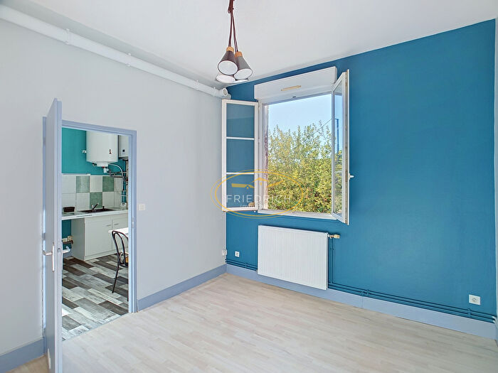 Bar-le-Duc, Mesnil Roux - Appartement 1 pièce à louer
