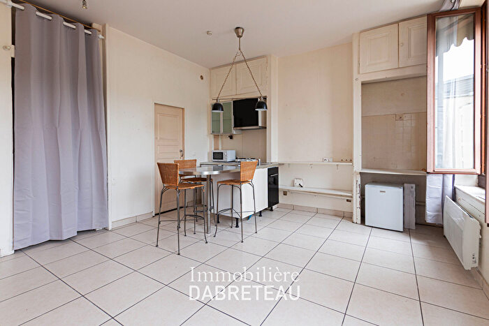Appartement 1 pièce à louer - Lyon 9ème, Vaise, Rochecardon