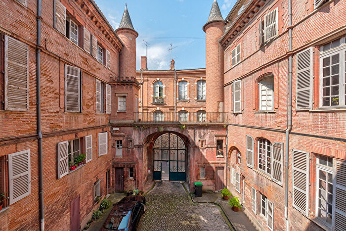 Appartement à vendre - Toulouse, Saint-Etienne - 2 pièces - 1 chambre