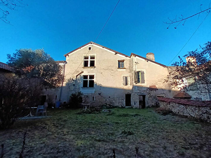 Maison à vendre - Château-lévêque - 5 pièces - 2 chambres