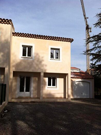 Maison à louer - Oraison - 4 pièces - 3 chambres