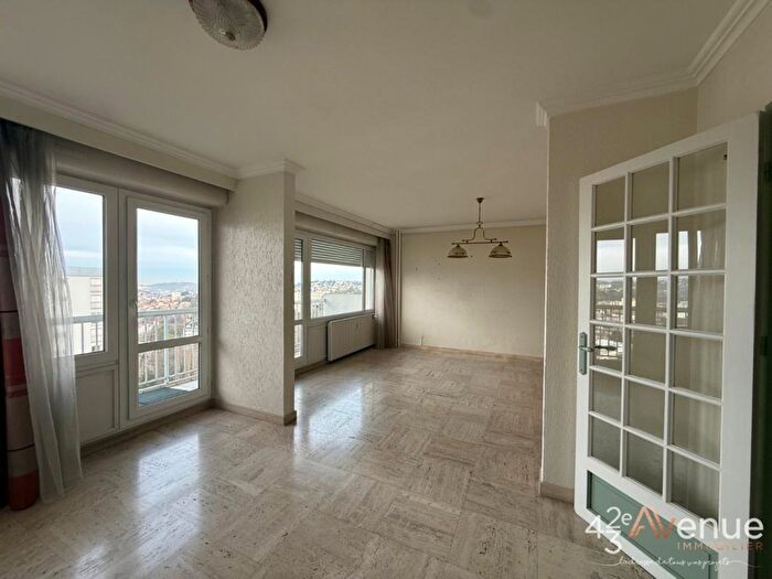 Appartement à vendre - Saint-Étienne, La Métare, Le Portail Rouge, Fauriel, Villeboeuf - 5 pièces - 3 chambres