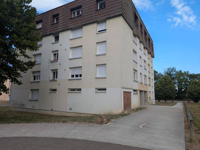 Nord Ouest, Bar-sur-Aube : Appartement 1 pièce à louer