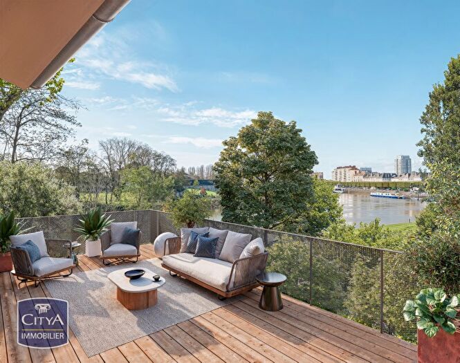 Chalon-sur-Saône, Saint-Laurent : Appartement 2 pièces à vendre