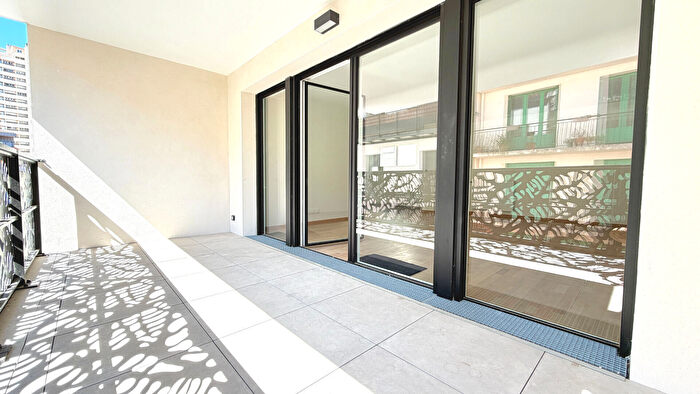 Appartement 4 pièces à Toulouse, Saint-Cyprien, à vendre