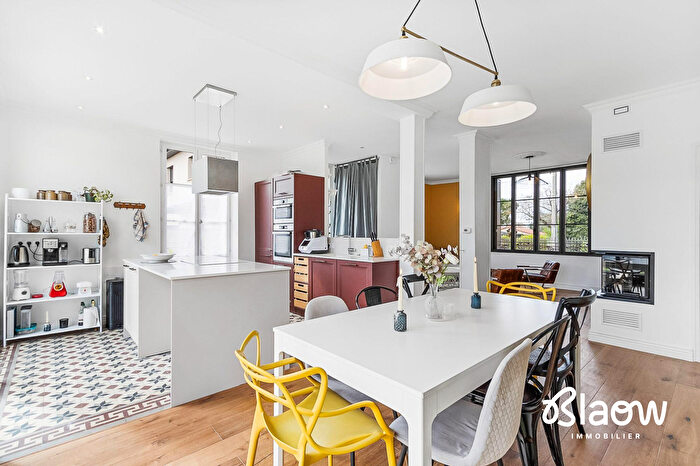 Maison 6 pièces à vendre à Décines-Charpieu