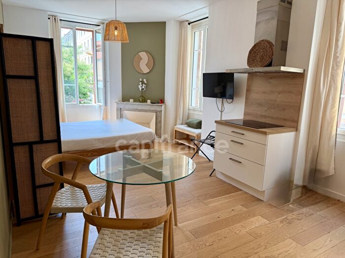 Ajaccio, La Viletta, Pietrina, Gare : Appartement 1 pièce à vendre
