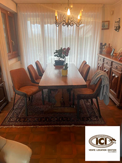 Maison à vendre - Cranves-Sales - 4 pièces - 3 chambres