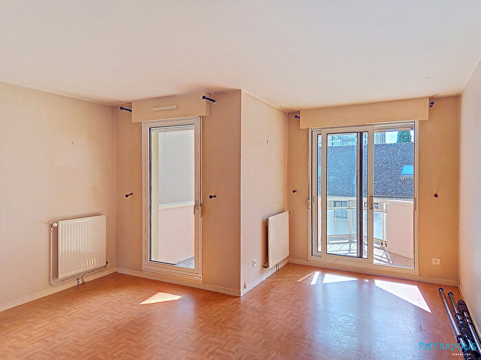 Chalon-sur-Saône, Centre-ville : Appartement 4 pièces à vendre