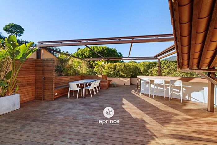 Appartement à vendre - Saint-Jean-Cap-Ferrat - 4 pièces - 3 chambres