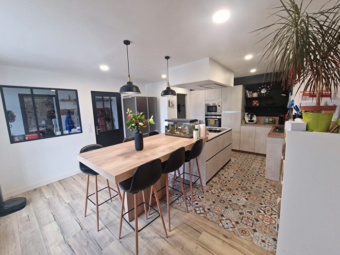 Maison à vendre - Bréhand - 6 pièces - 4 chambres