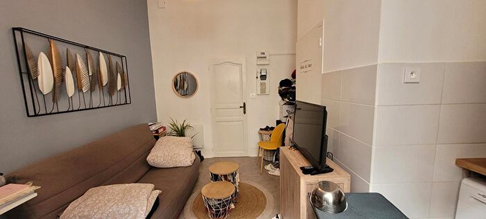 Appartement à louer - Grenoble, Berriat - 1 pièce
