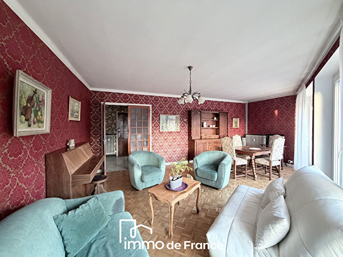 Appartement à vendre - Rodez, Centre historique, Vieux-Rodez - 3 pièces - 2 chambres