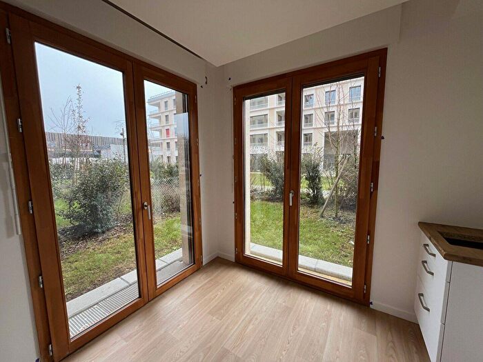 Général de Gaulle-Normandie Niemen, Dugny - Appartement 1 pièce à louer