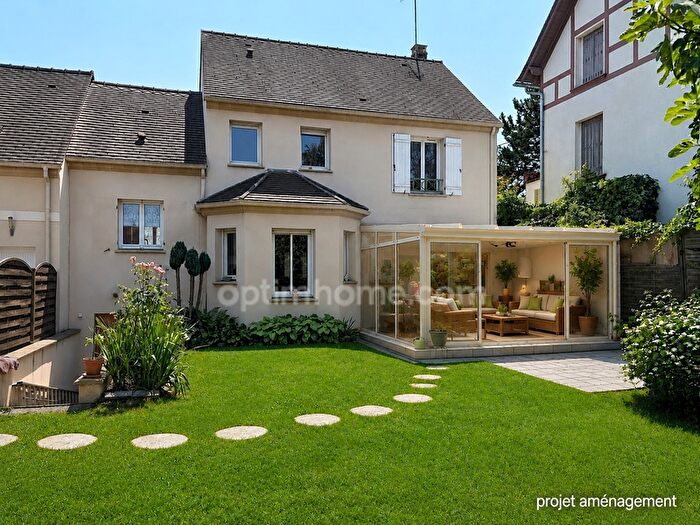 Maison 6 pièces à Parmain, à vendre