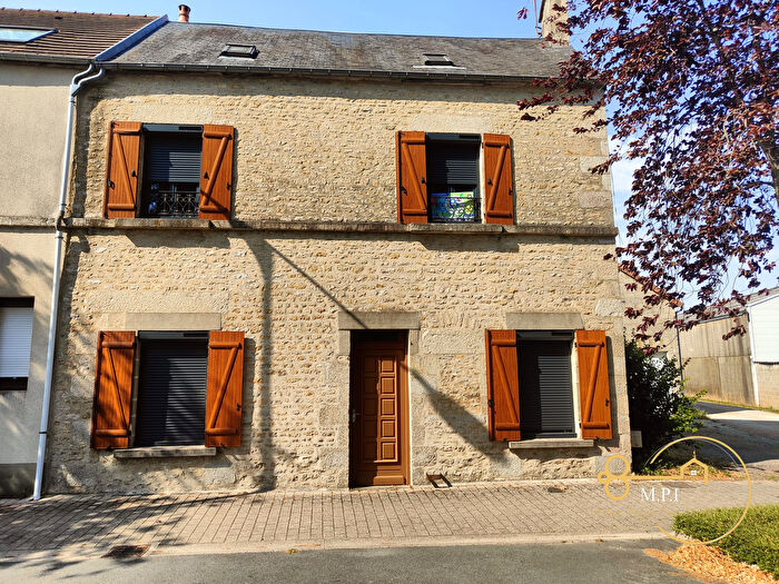 Saint-Paterne : Maison 5 pièces à vendre