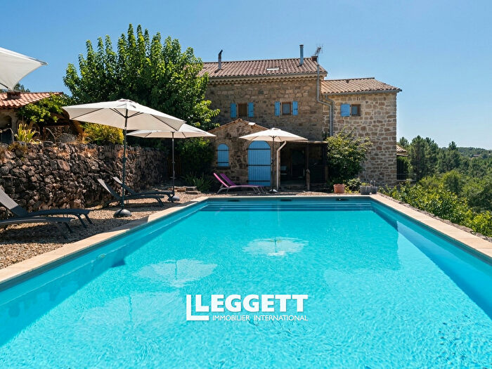 Maison 12 pièces à Ruoms, à vendre