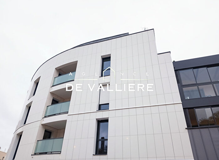 Appartement à vendre - Saint-Cyr-lécole, Hôtel de ville - 4 pièces - 3 chambres