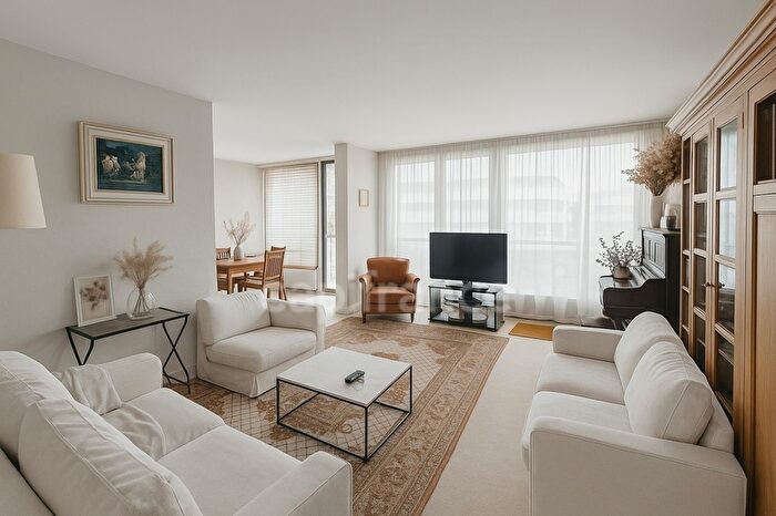 Appartement à vendre - Cergy, Orée du Bois - 4 pièces - 2 chambres