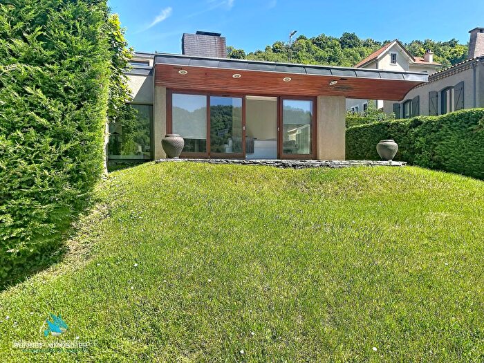 Maison 8 pièces à Royat, à vendre