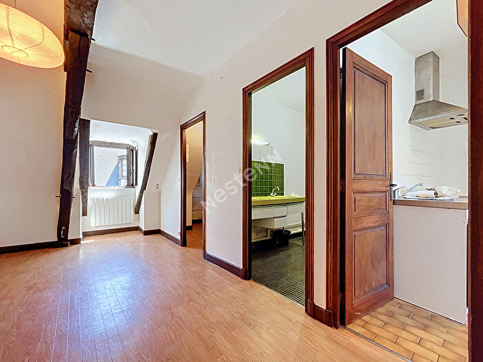 Tours, Centre-ville : Appartement 2 pièces à vendre