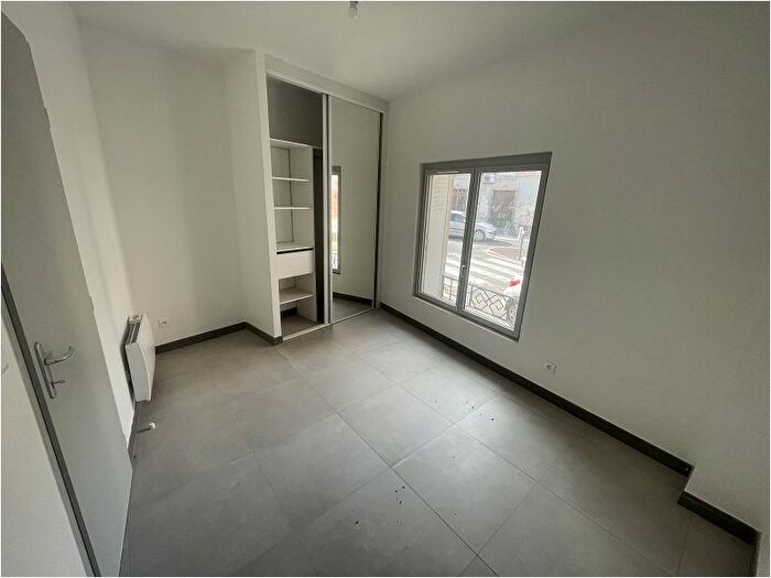 Appartement à louer - Béziers, Neuf Ecluses, Gasquinoy - 2 pièces - 1 chambre
