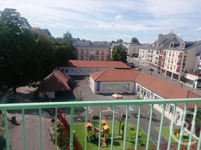 Appartement à louer - Alençon, Coeur de Ville - 1 pièce