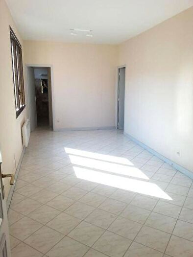 Appartement à louer - Vieux Bergerac - 2 pièces - 1 chambre