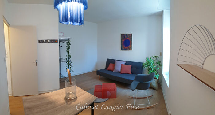 Appartement 1 pièce à louer à Marseille 4ème, Cinq Avenues