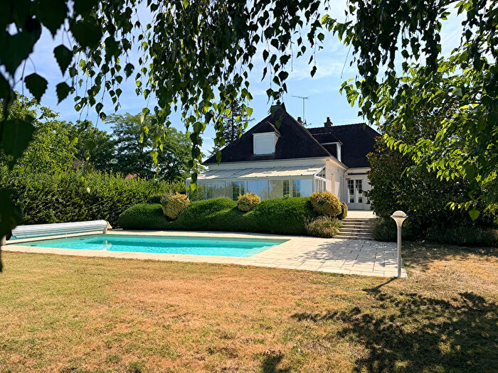 Maison 9 pièces à vendre - Varennes-Vauzelles