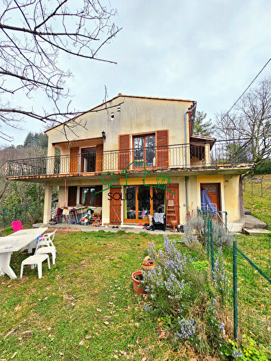Maison à vendre - Vals-les-Bains - 8 pièces - 6 chambres