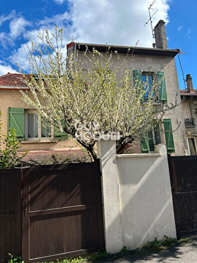 Rosny-sous-Bois, Centre-ville : Maison 7 pièces à vendre