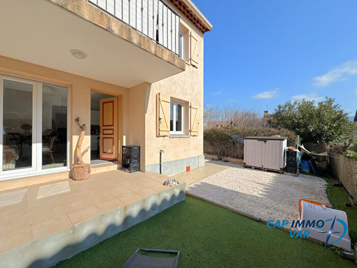 Appartement à vendre - Le Beausset - 2 pièces - 1 chambre