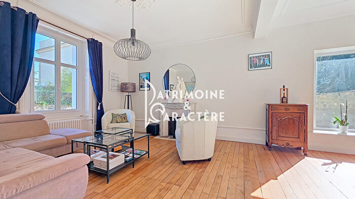 Maison à vendre - Vannes, Centre-ville, Le Port - 11 pièces - 8 chambres
