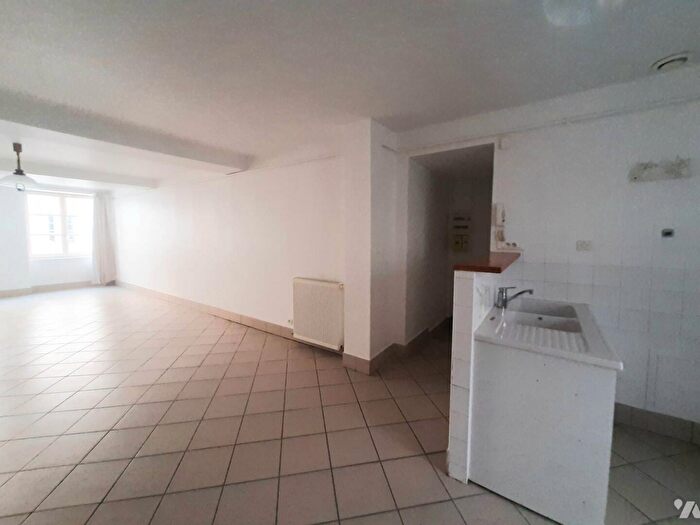 Appartement à louer - Marcigny - 3 pièces - 2 chambres