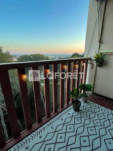 La Bocca Nord, Cannes : Appartement 3 pièces à louer