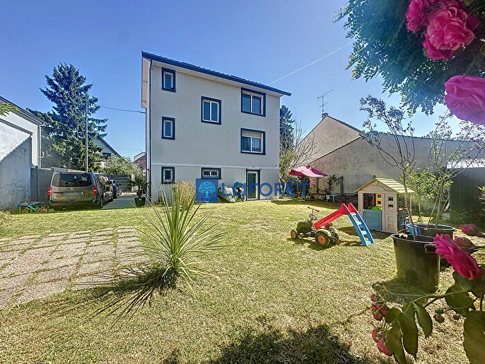 Maison à vendre - Savigny-sur-Orge, Plateau - 6 pièces - 4 chambres