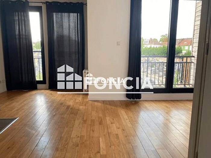 Appartement à louer - Faubourg Saint Catherine-Faubourg de Paris-Le Vignole, Valenciennes - 1 pièce