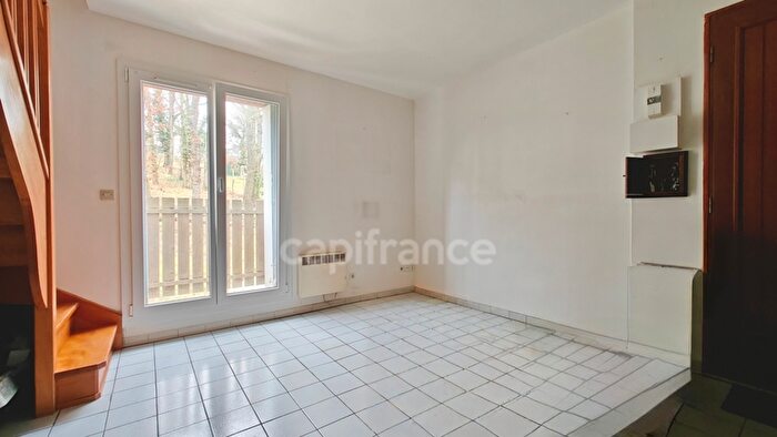 Appartement à vendre - Breuillet - 2 pièces - 1 chambre