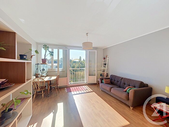 Saint-Jacques-de-la-Lande - Appartement 3 pièces à vendre