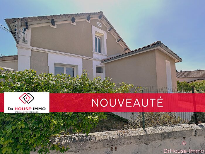 Maison 4 pièces à Ruelle-sur-Touvre, à vendre