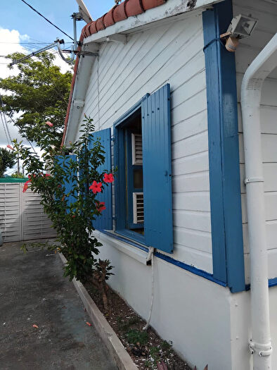 Maison à louer - Fort-de-France - 1 pièce - 1 chambre