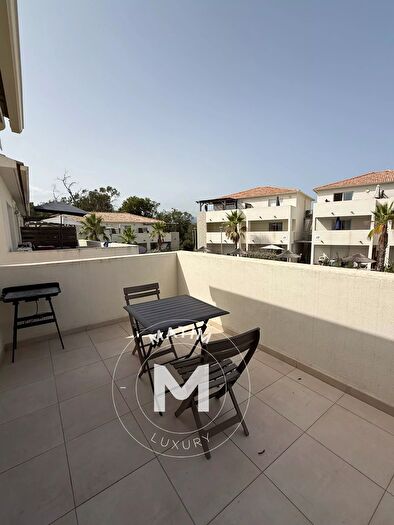 Linguizzetta : Appartement 1 pièce à vendre