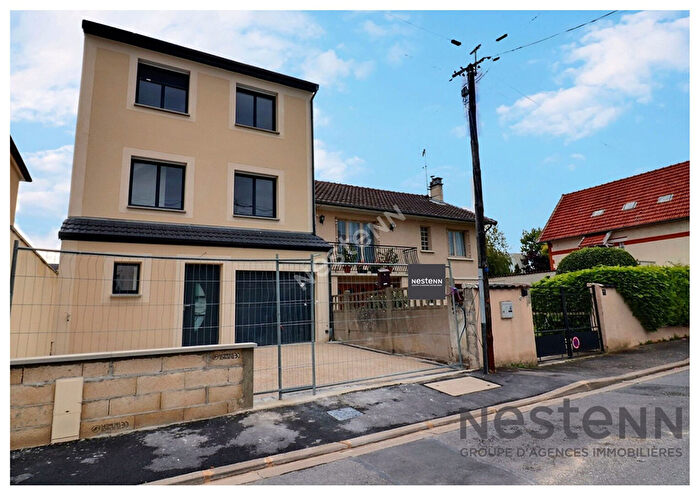 Maison à vendre - Neuilly-sur-Marne, Carnot, République - 5 pièces - 4 chambres