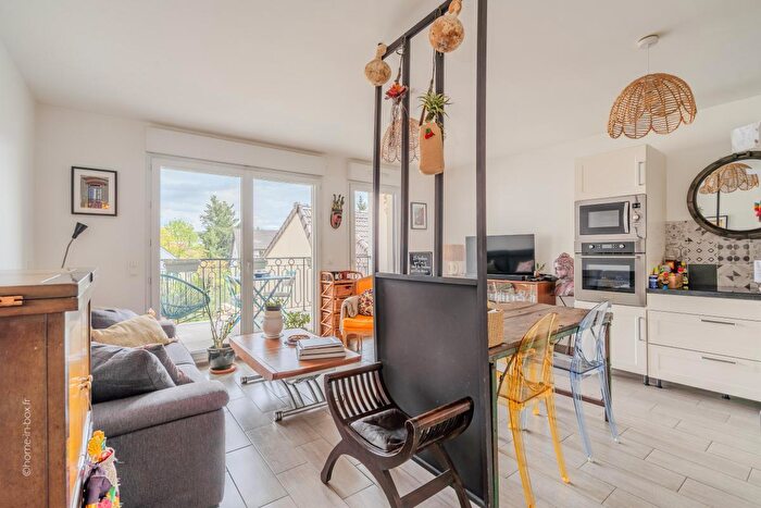 Bry-sur-Marne, Centre-ville, Gare : Appartement 3 pièces à vendre